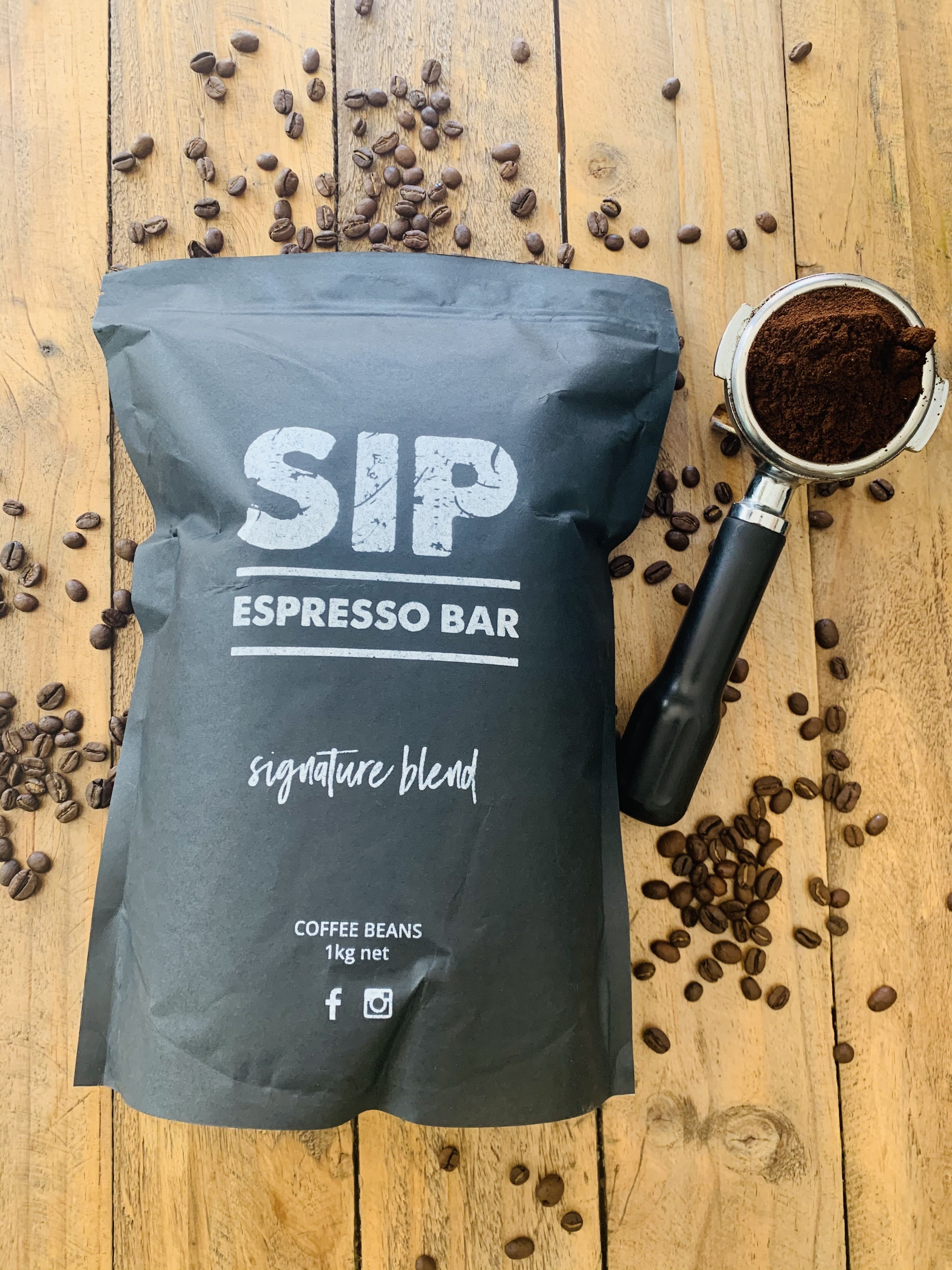 SIP Espresso Bar: Maryborough QLD 4650